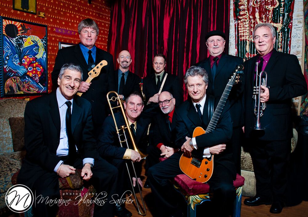 The Nobles have their last dance at the Rock N' Bowl